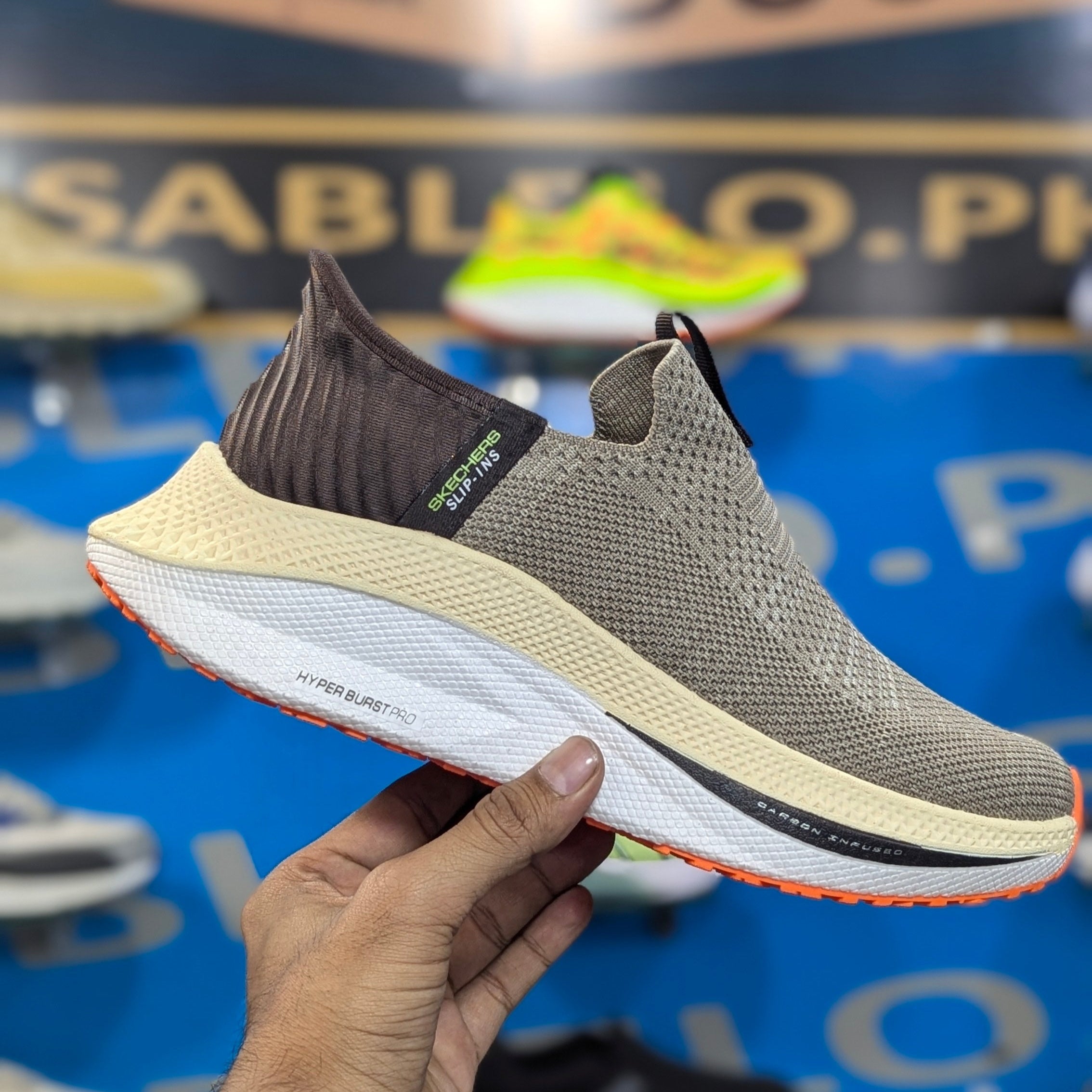 Skechers Hyper Burst Pro Premium Quality Camel Black (Dot Perfect)